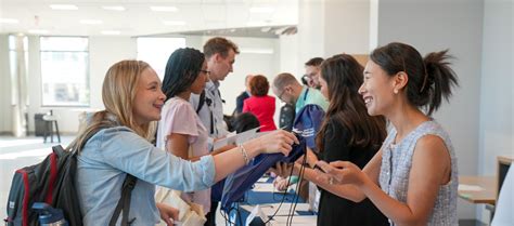 Admissions FAQ | MSOM