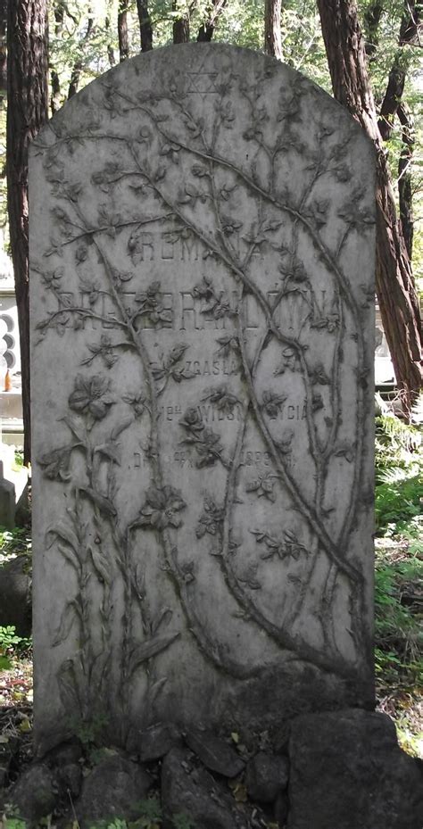 73 Gravestone Art Ideas Gravestone Cemetery Art Cemeteries