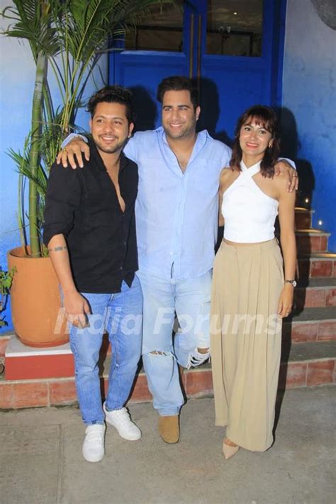 Nishant Bhat Rajiv Adatia Sriti Jha Snapped At Rajiv Adatias Birthday Bash Media