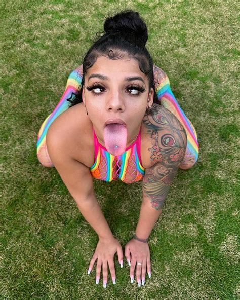Mikayla Saravia