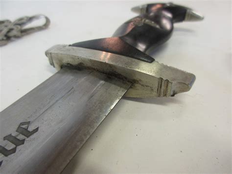 Help With Chained Ss Dagger