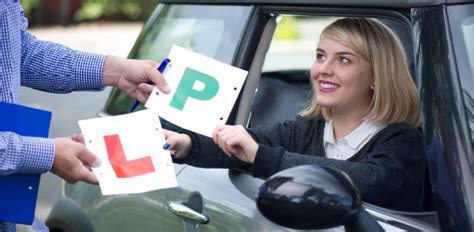 Would You Pass This Driving Test Quiz Attempts 36381 Trivia Questions