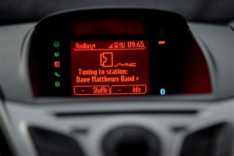 Ford To Debut Sync Applink In The 2011 Fiesta