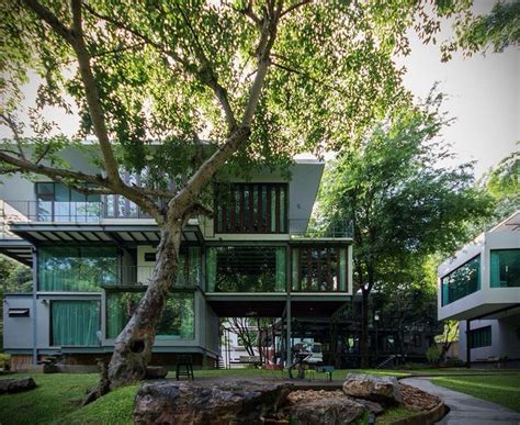 Architecture And Surrounding Architecture And Surrounding