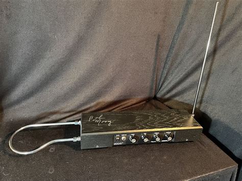 Moog Etherwave Signature Series Theramin Signed Reverb