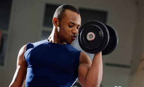 Get Stronger Arms With Seated Alternating Hammer Curls
