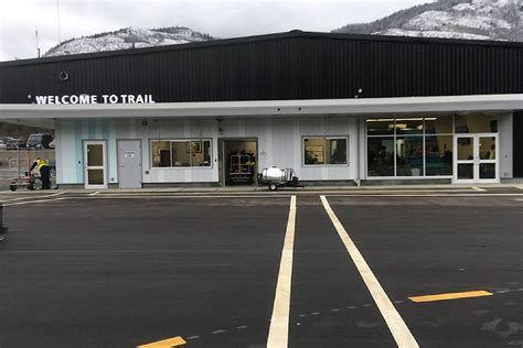 Trail Flight Diverted To Castlegar On Day Of Grand Opening Castlegar News