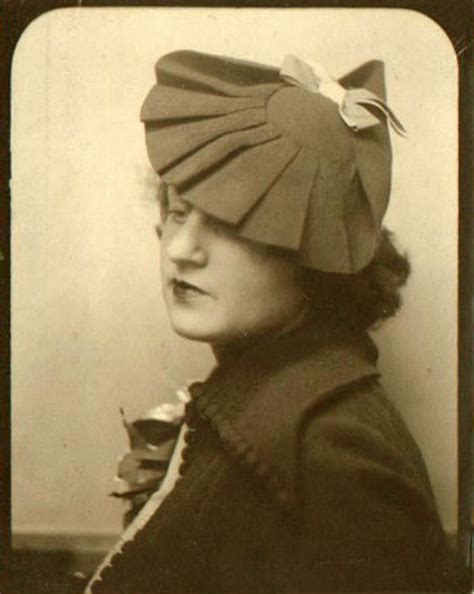 A Gallery Of 50 Vintage Portraits Of Beautiful Women In Photo Booth
