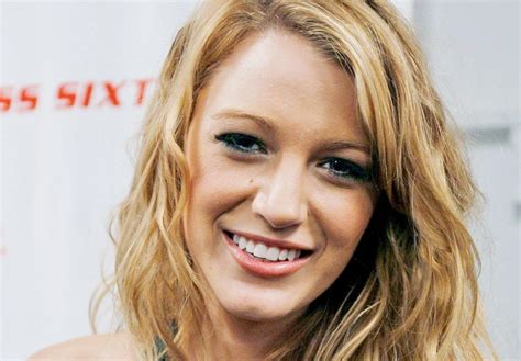 Сексапилни мокри кичури Cosmopolitan