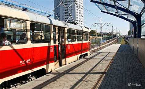 У столиці зійшов з рейок трамвай ОНОВЛЕНО Вечірній Київ