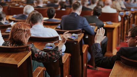 Три партии в НС са готови да съставят кабинет с третия мандат