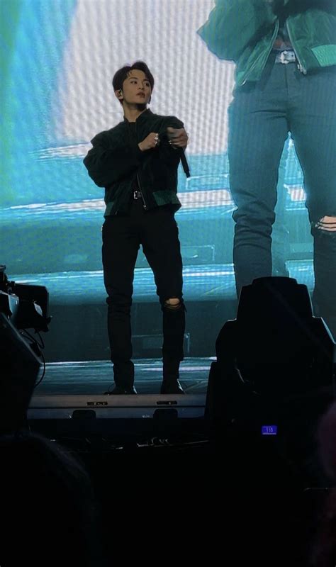 Pin Di Keli Su Mark Lee