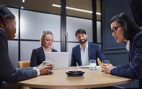 Thi T B H I Ngh Truy N H Nh Jabra Speak Uc Ch Nh H Ng Gi R Qu