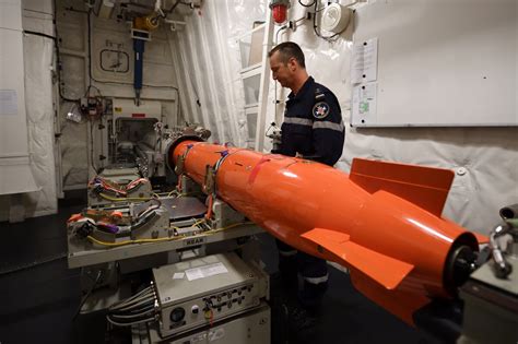 Naval Companies Pursue Kinetic Torpedo Interceptor Amid Industry