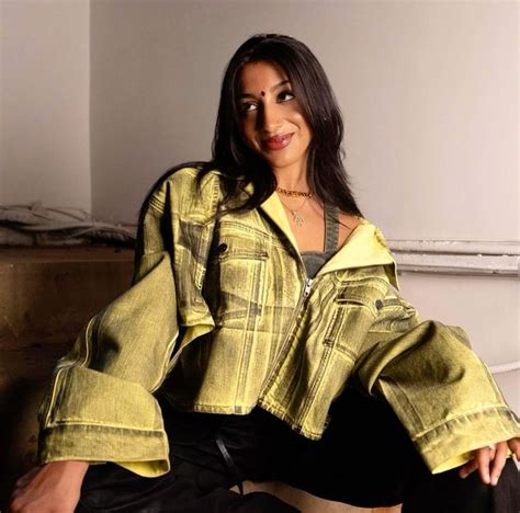 Lara Raj On Instagram வணக்கம்💙🇮🇳🇺🇸 Dreamacademyhq Dreamacademyhq