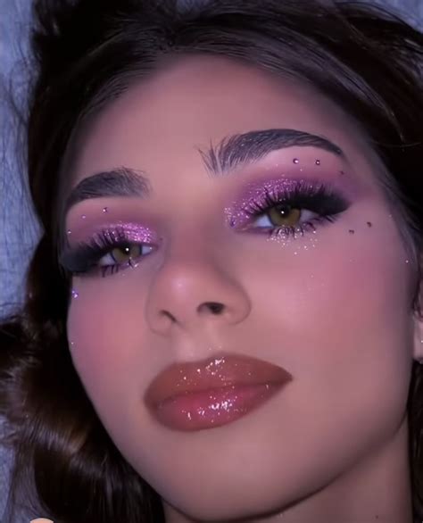 Euphoria Make Up Ideas To Inspire You Artofit