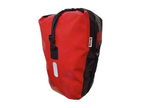 Велосумка на багажник з ПВХ Купити в Україні від Bike and Bags