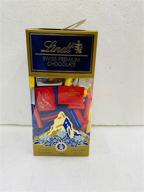 Rectangle Lindt Swiss Premium Assorted Chocolate 700g At ₹ 2250box In