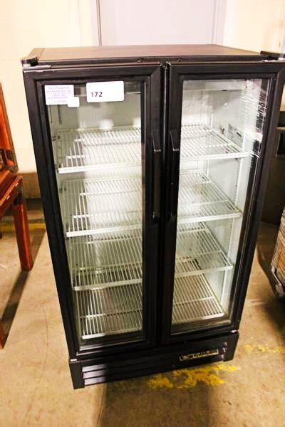 Lot True Gdm Ld Self Contained Door Cooler Vision Equipment