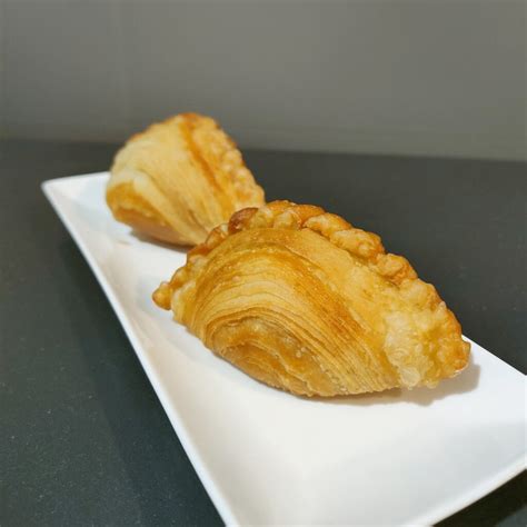 Curry Puff Karipap A Crispy Southeast Asian Delight