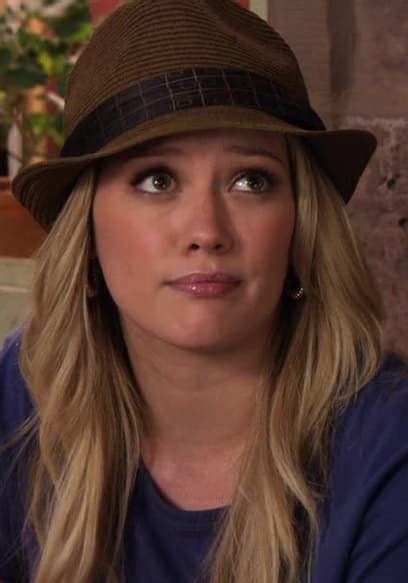 Watch Gossip Girl S03e04 Dan De Fleurette Free Tv Shows Tubi