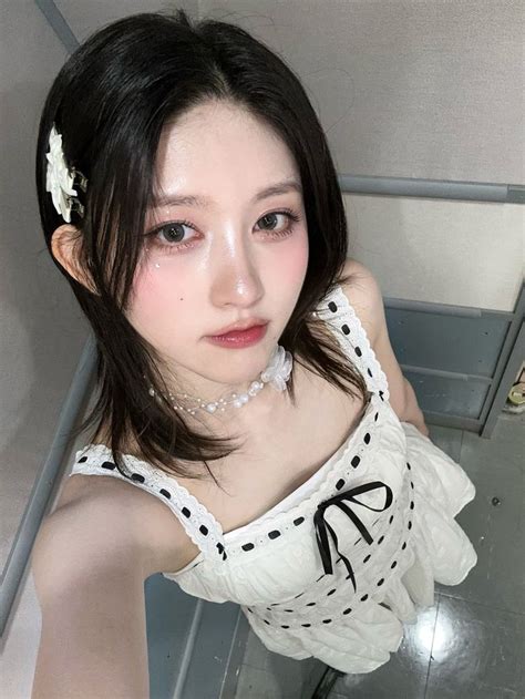 Épinglé Par 달패 Sur 크로키