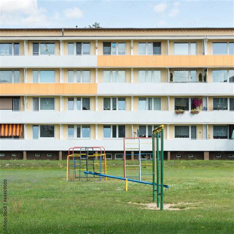 Foto Stock DDR Plattenbau Adobe Stock