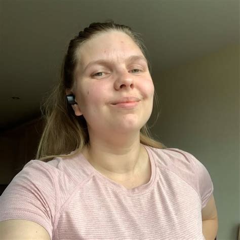 Isabelle Running And Nursing Isabellewserunning • Threads Say More