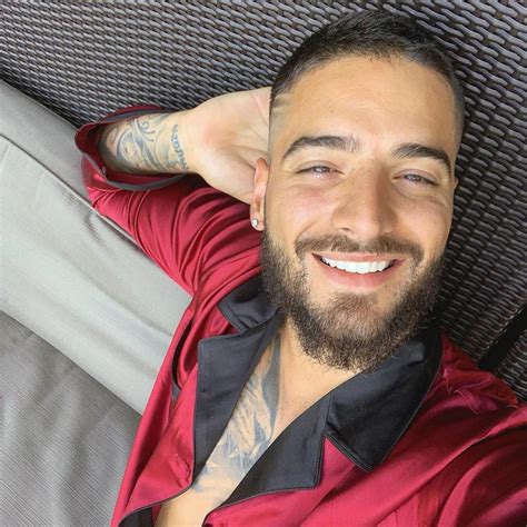 Maluma alcanzó millones de seguidores en Instagram lo celebró con una foto en pijama Infobae