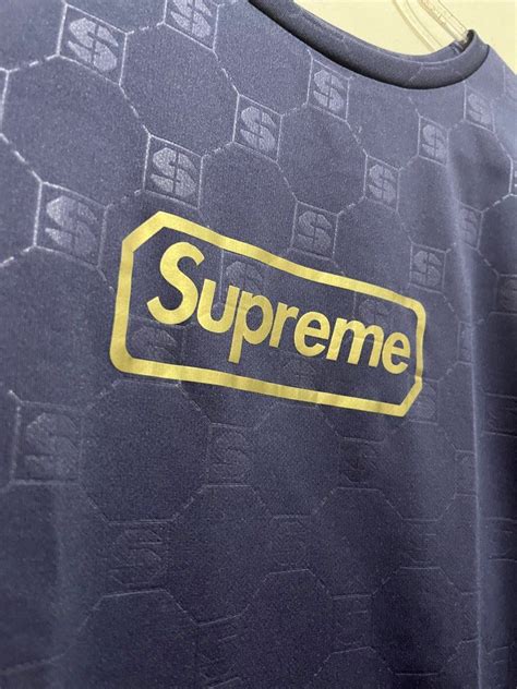 Supreme Grip Gold Logo Blue, Luxury, Apparel on Carousell
