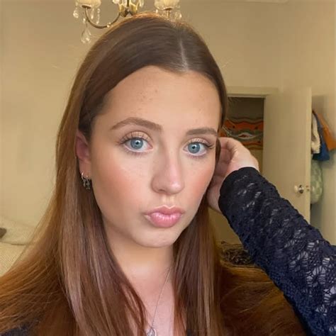 Mol Mollylacy On Threads Mol Mollylacy On Threads