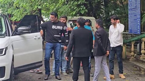 Vijayalakshmi Pavithra ಈ ಒಂದು ಫೋಟೋ ಶೇರ್ ಮಾಡಿದ ವಿಜಯಲಕ್ಷ್ಮಿ ಪವಿತ್ರಾ ಗೌಡಗೆ ದರ್ಶನ್ ಪತ್ನಿ ಕೊಟ್ರಾ