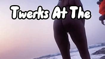 Twerking At The Beach Xnxx Com