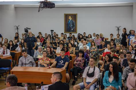 В чест на Алеко Константинов Община Свищов