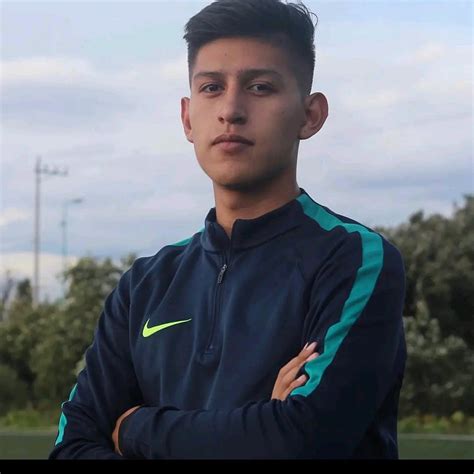 Los Delanteros De Tu Equipo Son Así ️🎯😍 ⚽💯 Retosdefutbol Retos