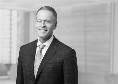 Eric Gambrell Complex Commercial Litigation Akin Elite Global Law Firm Akin Gump Strauss