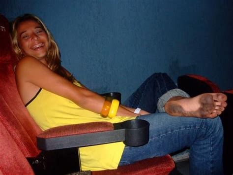 Barefoot Female In Movie Theater Nice Feet Justgobarefoot Flickr