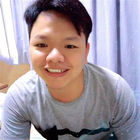 马来西亚星洲日报 Malaysia Sin Chew Daily 【今日夜報封面】 國油2016年派發給政府的股息也大砍至160億令吉，較2015年少了100億令吉。 新聞：