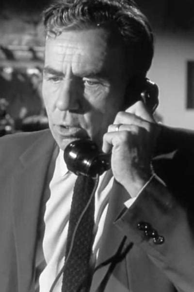 Robert B Williams About Entertainmentie