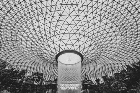 건축 건축적 경이 곡선 기하학 공간 디자인 공공 건축 공공 장소 관념적인 구조 공학 구조 설계 기하학 무늬 대칭 대칭 디자인 도시 건축 도시 디자인