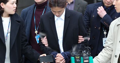 11 Idols Whove Become Involved In Seungris Sex Scandal Koreaboo