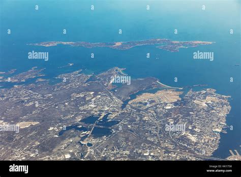 The Eastern Coast Of New London In Connecticut Groton New London