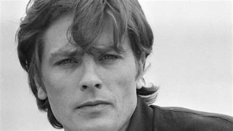 Ален Делон почина в имението си в Души 168 Часа