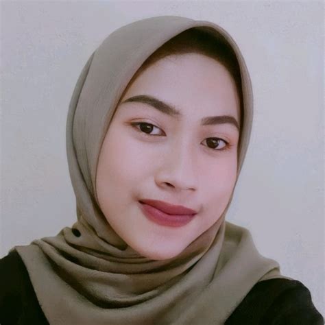 Safini Herawati Operator Produksi Pt Embee Plumbon Textile Linkedin