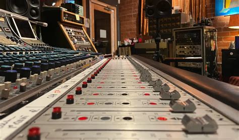 Analog Hardware And Sound Apogees Guide To Audio Interfaces