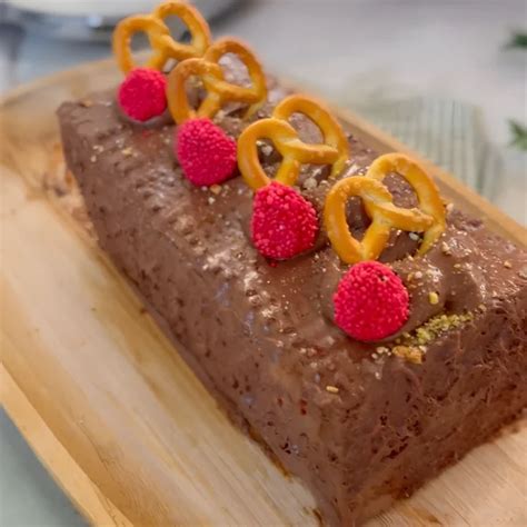 طرز تهیه بیسکویت کیک بدون فر با بیسکویت پتی بور