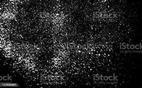 그런 지 질감 효과 고민 오버레이 거친 질감 추상 빈티지 흑백 검은 배경에 고립 된 흰색 그래픽 디자인 요소 배너 전단지 포스터 등을위한 하프 톤 스타일 개념 0명에 대한