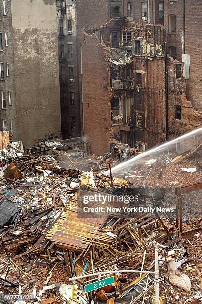 Explosion Con Ed Photos And Premium High Res Pictures Getty Images