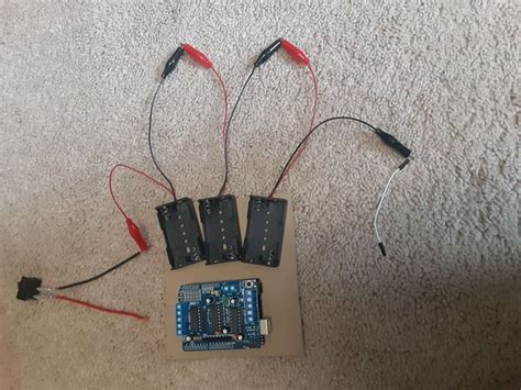 Would It Be Better If I Got A 6 Aa Battery Holder Instead Of Three