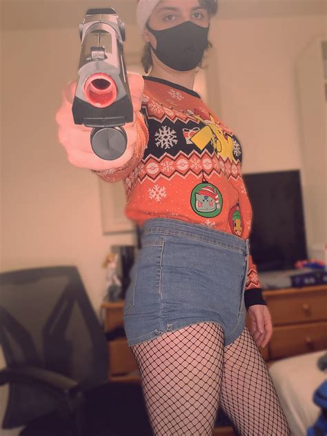 It S Either Me Or Your Balls Scrolller